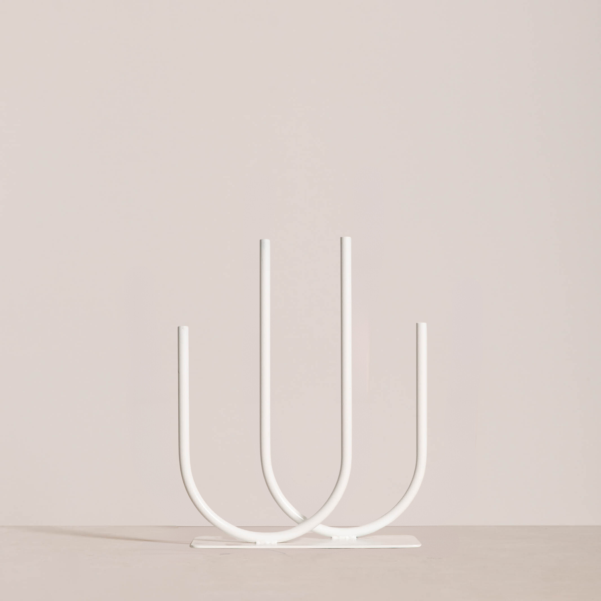 Mini Holly Single Stem Vase in White – House of Harvey Co.