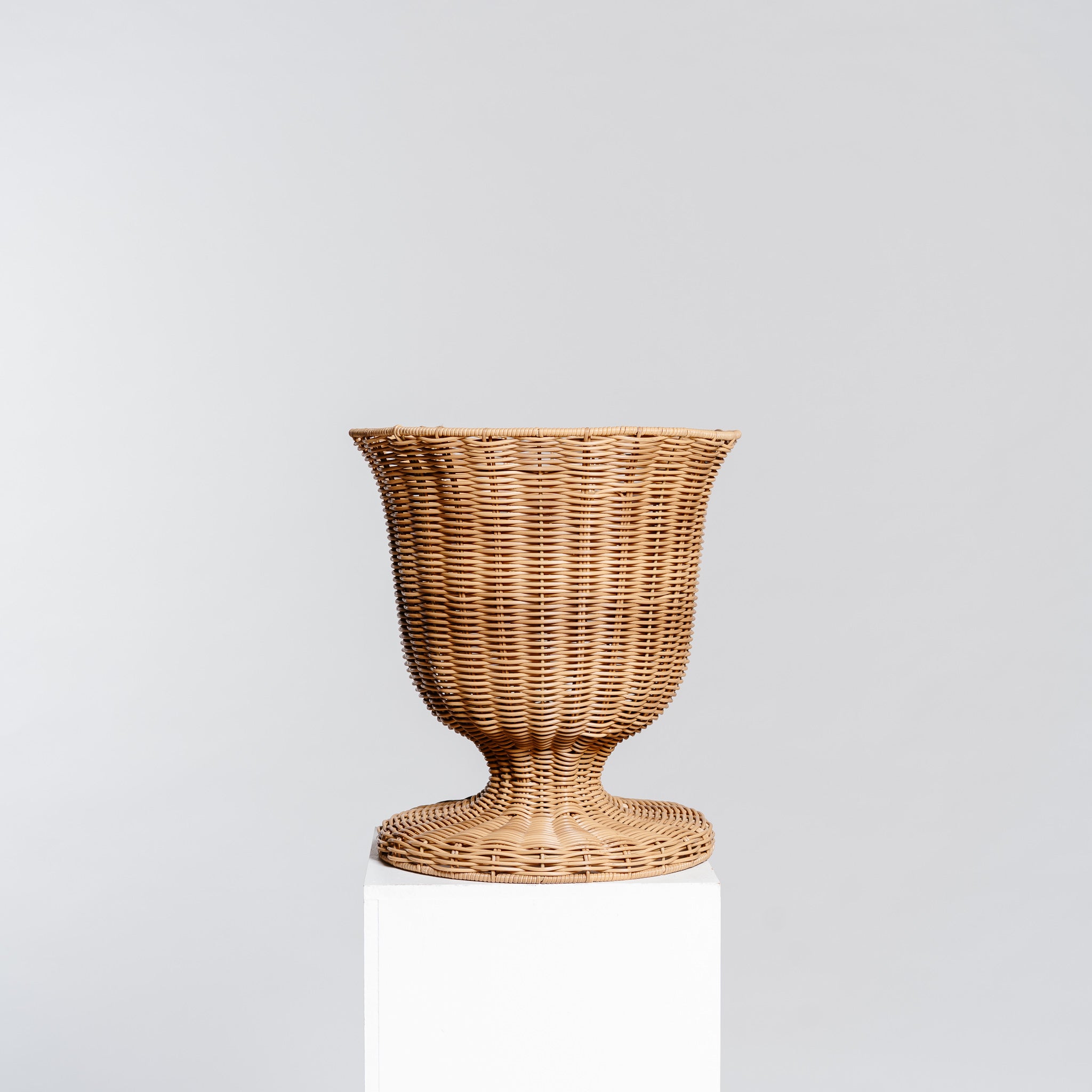 Rattan Urn – House of Harvey Co.