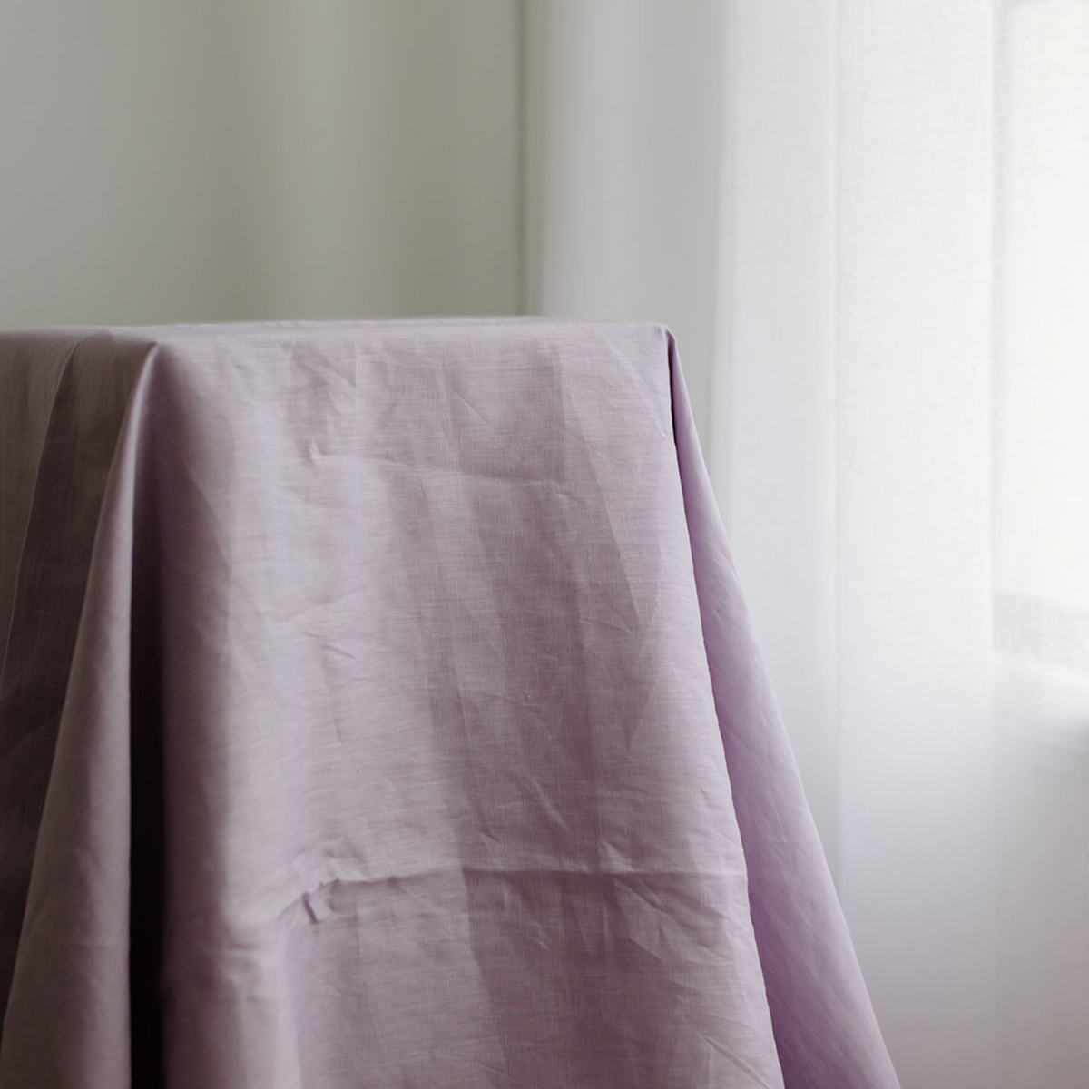 Lilac Linen Table Cloth M – House of Harvey Co.